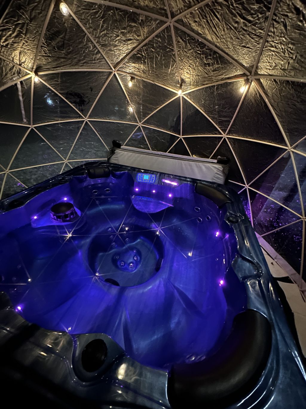 Вилно селище SM Vip Houses - село Шаново, Община Мъглиж