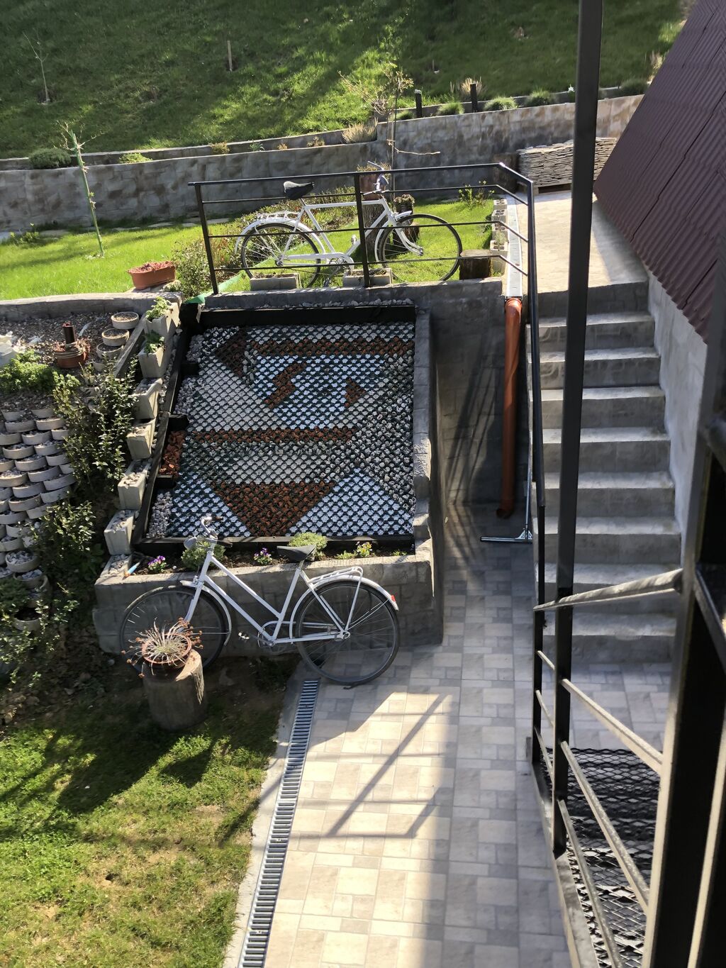 Къща за гости Алпеа - село Терзийско, Община Троян